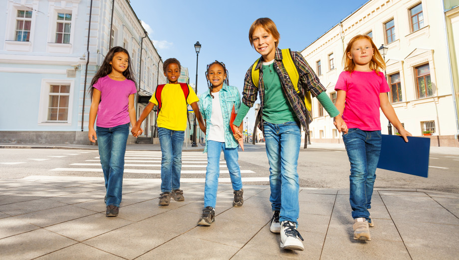 Light physical activity from childhood is more effective than MVPA in ...