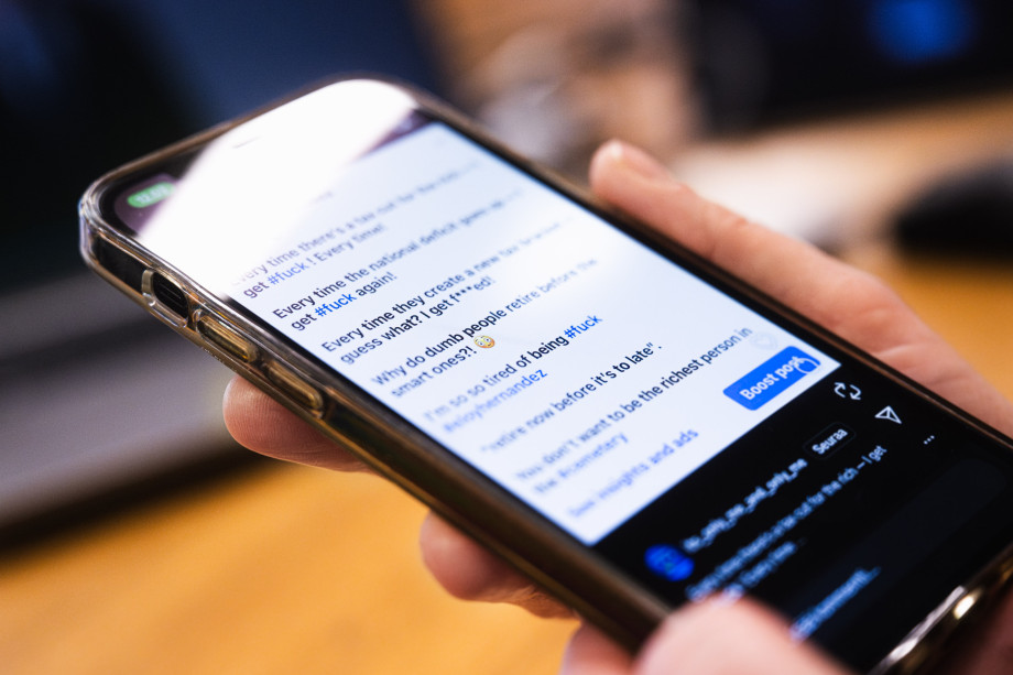 Massive dataset reveals: People swear on social media more with ...