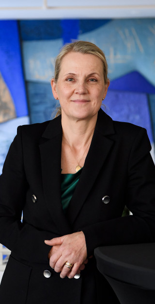 Professor of the Year Ursula Schwab shares information about nutrition ...